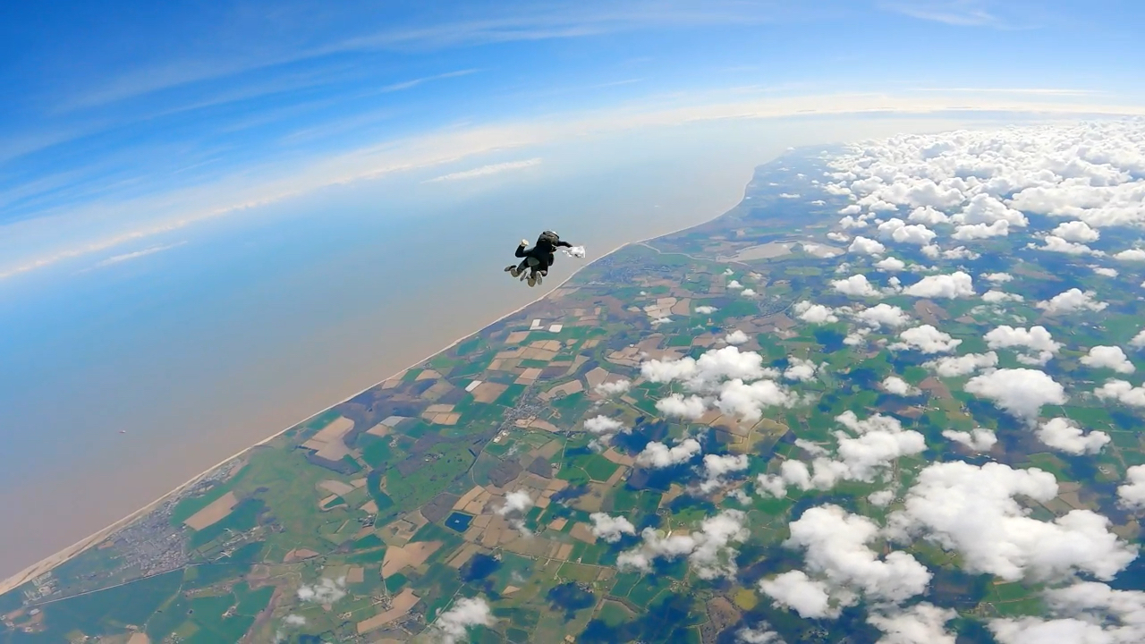 Michael Harman | UK Parachuting - Beccles powered by Shred Video